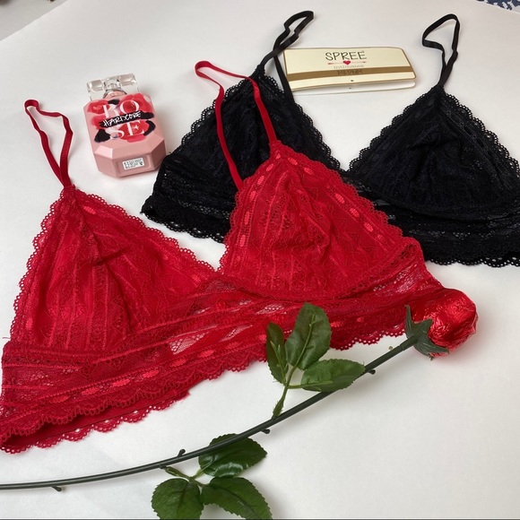 Spree | Intimates & Sleepwear | 2 Pack Floral Lace Bra Set | Poshmark